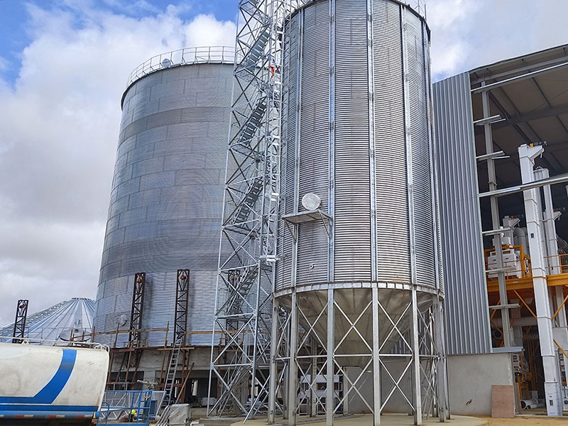 No Residue Flat / Hopper Bottom Corn Seed Storage Silo Bins - haokebang